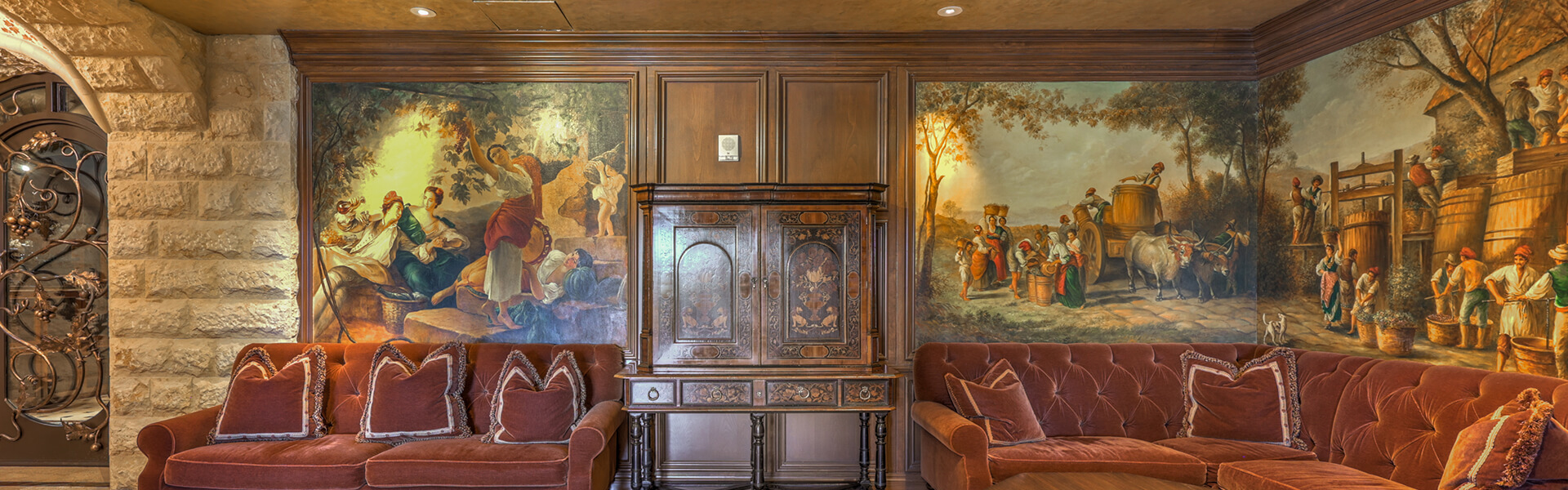 Amenities - One Queensridge Place